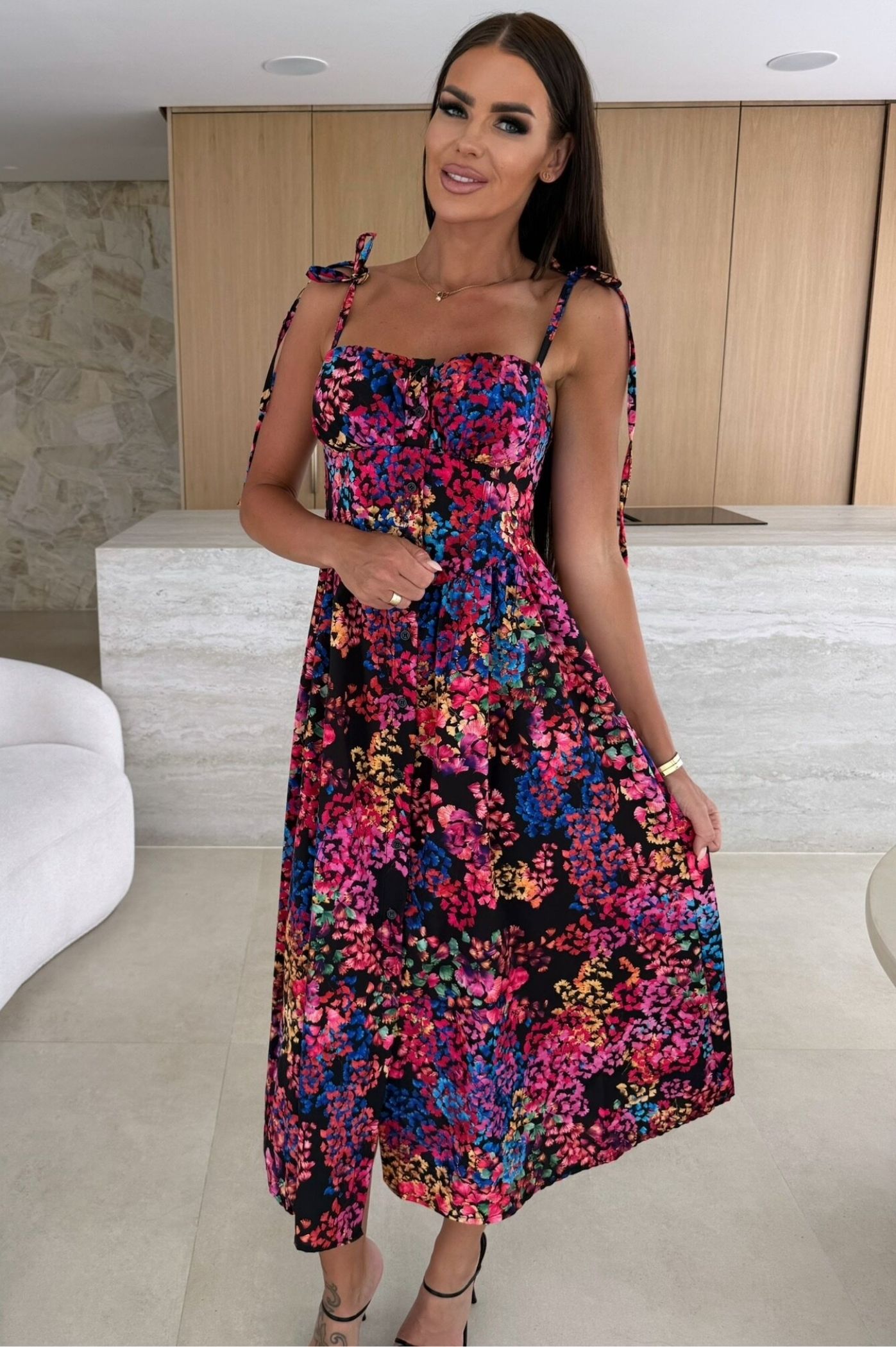 ΦΟΡΕΜΑ MΙDI ME ΔΕΤΕΣ ΤΙΡΑΝΤΕΣ ΚΑΙ ΚΟΥΜΠΙΑ FLORAL - ΜΑΥΡΟ | Antithesis ...