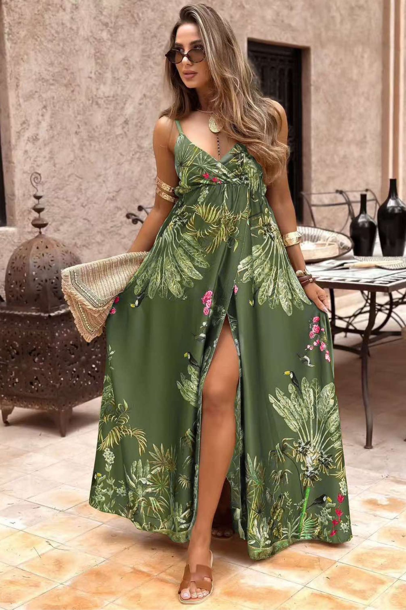 ΦΟΡΕΜΑ MAXI ΣΑΤΕΝ TROPICAL PRINT - ΧΑΚΙ | Antithesis Clothing