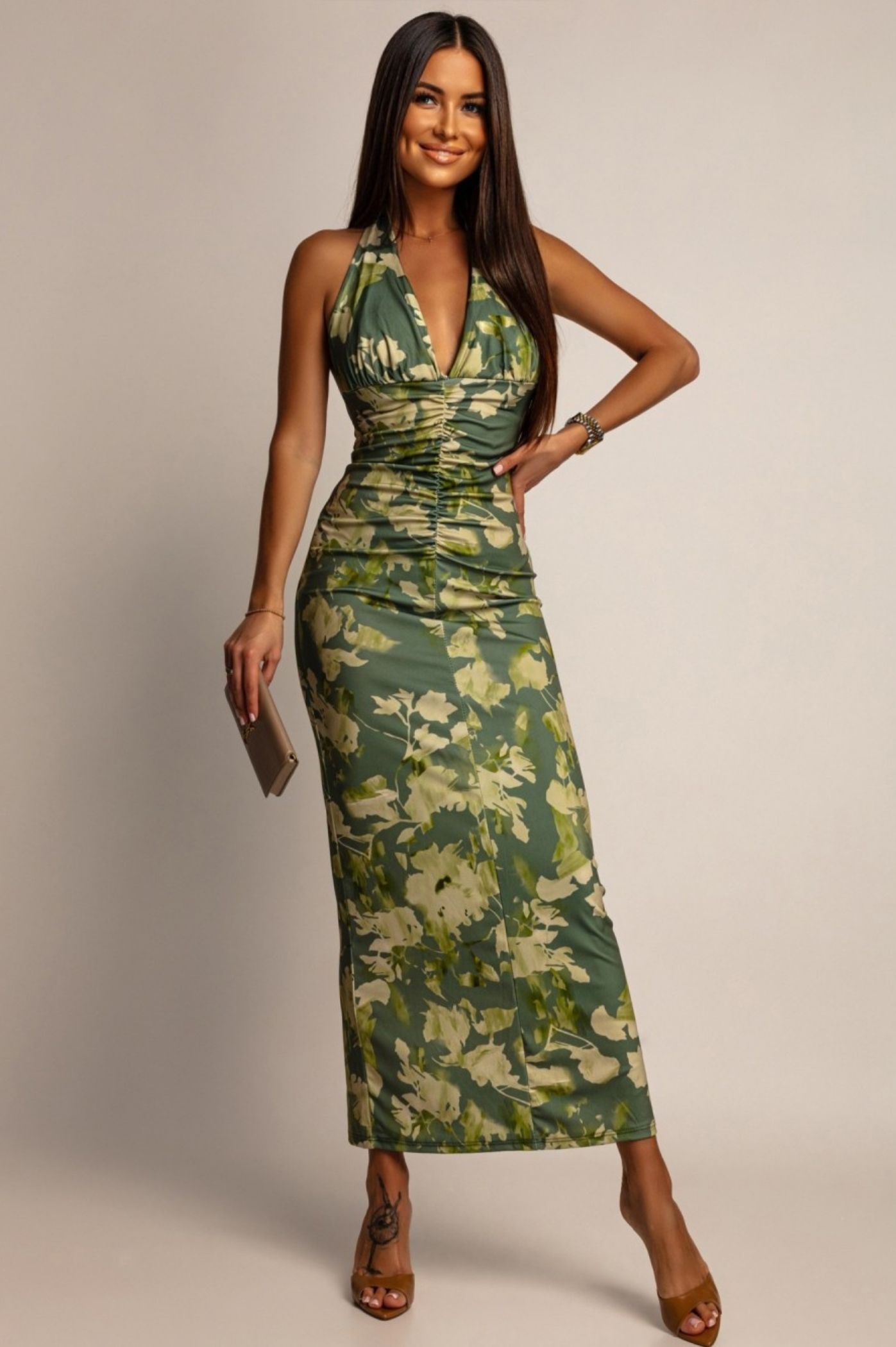 ΦΟΡΕΜΑ MAXI PENCIL ΜΕ ΑΝΟΙΧΤΗ ΠΛΑΤΗ FLORAL - ΧΑΚΙ | Antithesis Clothing